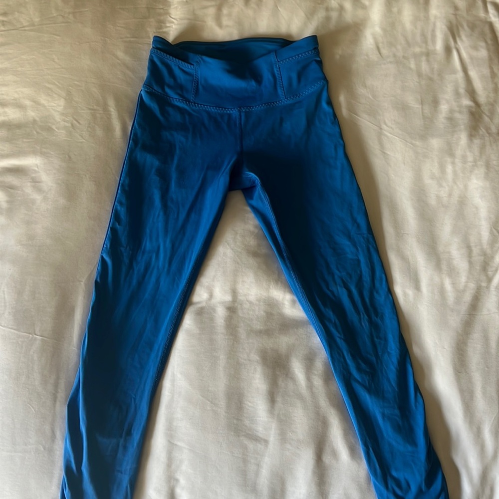 Lululemon - Blue Running Or Yoga Pants - Gem